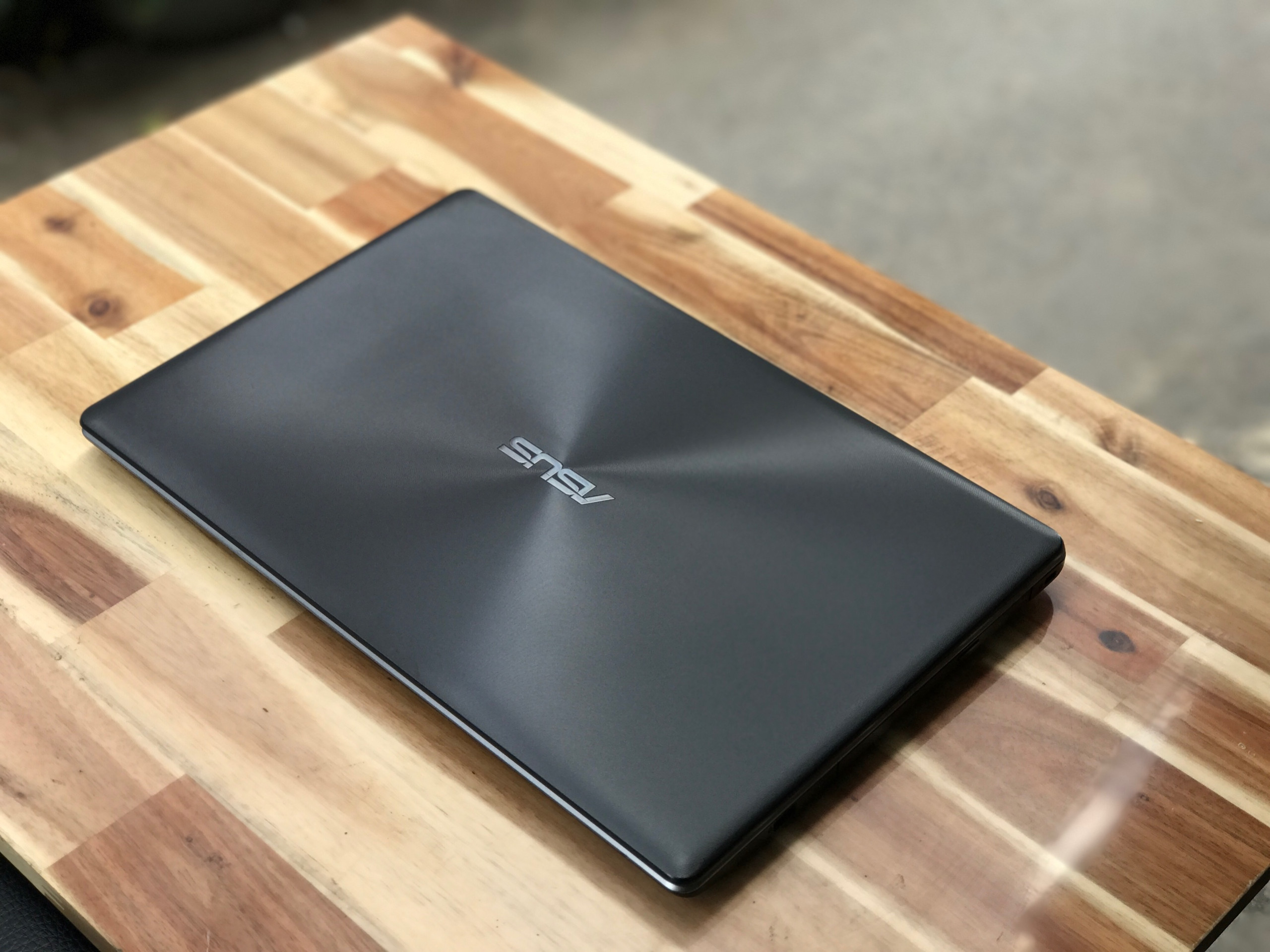 Laptop Asus X550LA, i5 4200U 4G 500G Đẹp zin 100% Giá rẻ