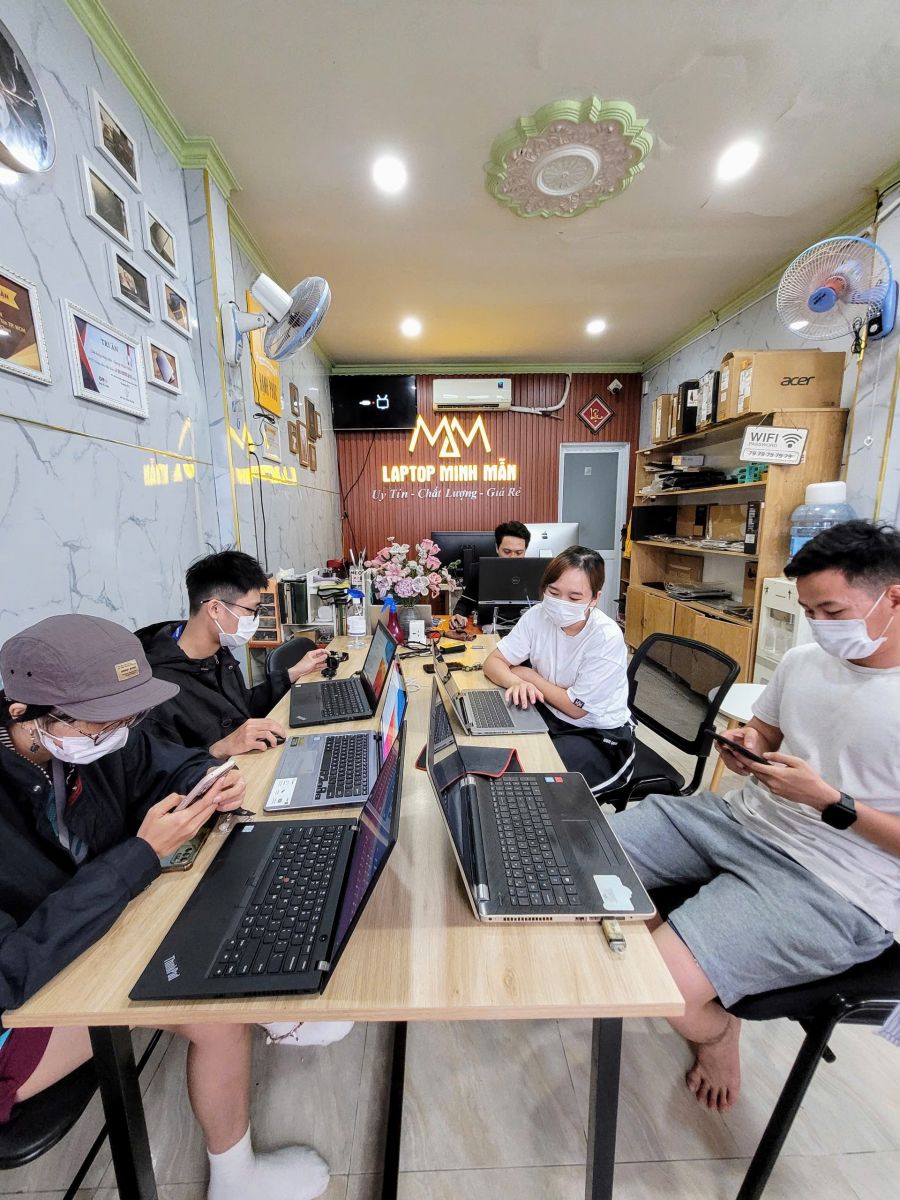 Kinh Nghiệm Mua Laptop Cũ TPHCM | Bí Quyết Chọn Máy Tốt - Giá Hợp Lý