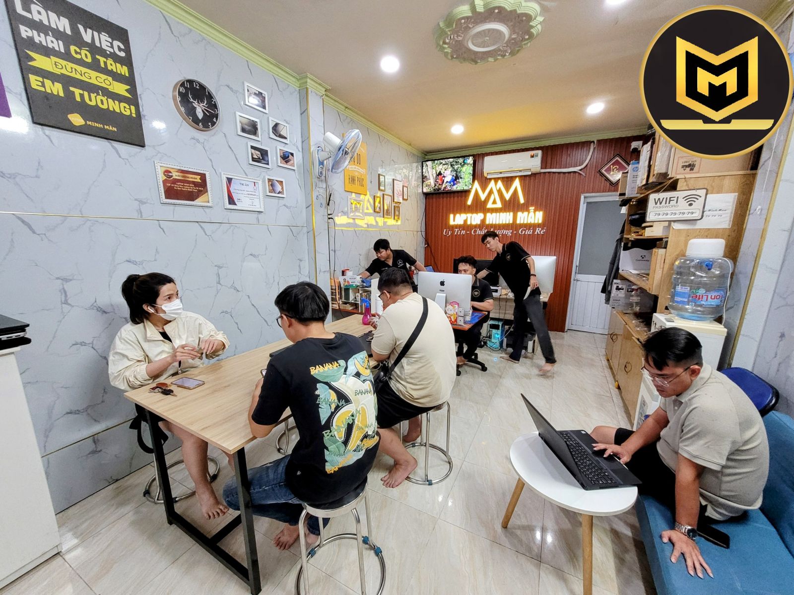 Laptop Cảm Ứng 2in1