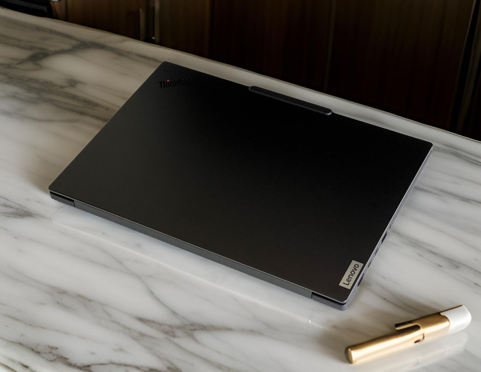 THINKPAD P14S GEN 5 ULTRA 7 155H 16G 512G RTX 500 4G 14IN FHD